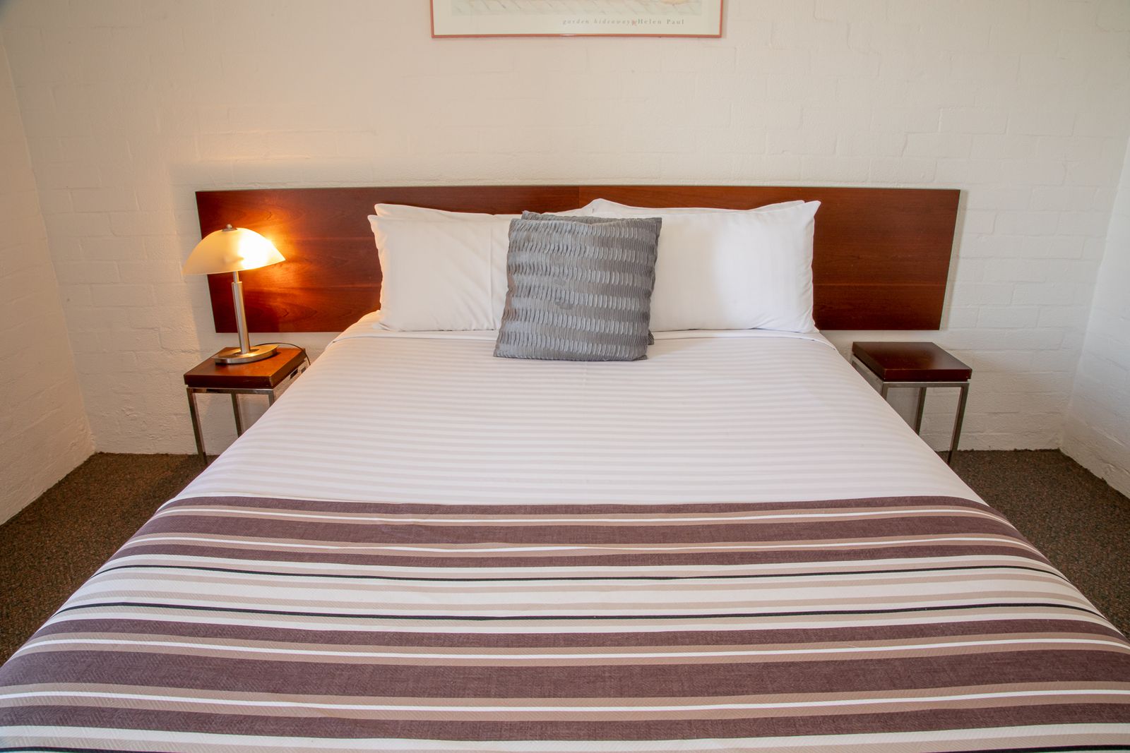 Two Bedroom Loft Apartment - Atrium Hotel